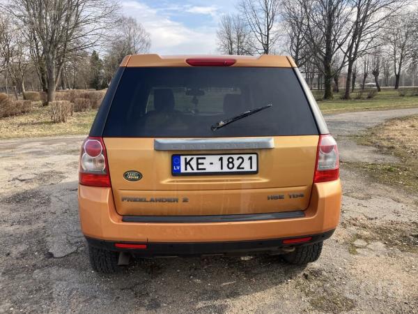 Oranžs Land Rover Freelander 2008 Liepāja, ar dzinēja tilpumu 2.20 L un nobraukumu 320 tūkst. km par 3400 €, foto 3 vietnē AUTOMOTO.COM.LV