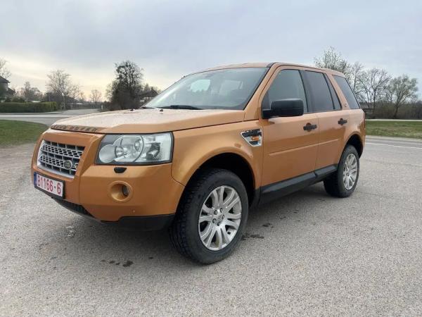 Oranžs Land Rover Freelander 2008 Grobiņa, ar dzinēja tilpumu 2.20 L un nobraukumu 320 tūkst. km par 3700 €, foto 1 vietnē AUTOMOTO.COM.LV