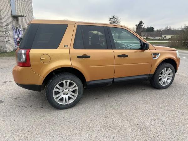 Oranžs Land Rover Freelander 2008 Grobiņa, ar dzinēja tilpumu 2.20 L un nobraukumu 320 tūkst. km par 3700 €, foto 7 vietnē AUTOMOTO.COM.LV