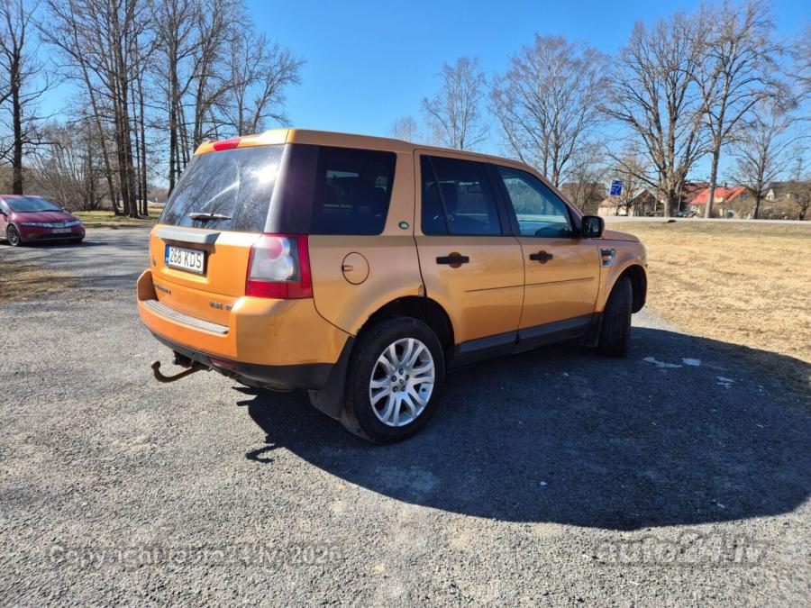 Orange Land Rover Freelander 2007 in Tallinn, with an engine capacity of 2.20 L and mileage of 468 thousand km for 3400 €, photo 3 on AUTOMOTO.COM.LV