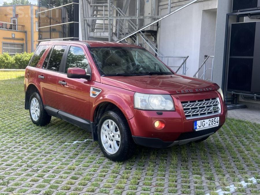 Sarkans Land Rover Freelander 2007 Rīga, ar dzinēja tilpumu 2.20 L un nobraukumu 350 tūkst. km par 3100 €, foto 6 vietnē AUTOMOTO.COM.LV