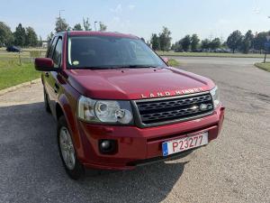 Red Land Rover Freelander 2012 in Kaunas, with an engine capacity of 2.18 L and mileage of 321 thousand km for 6850 €, photo 4 on AUTOMOTO.COM.LV
