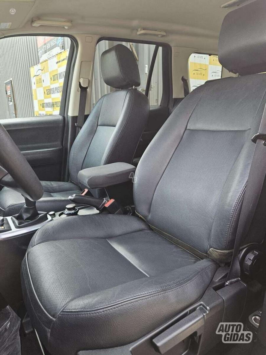 Violets Land Rover Freelander 2011 Šauļi, ar dzinēja tilpumu 2.20 L un nobraukumu 294 tūkst. km par 7450 €, foto 18 vietnē AUTOMOTO.COM.LV
