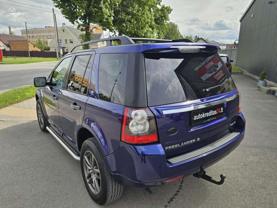 Violet Land Rover Freelander 2011 in Siauliai, with an engine capacity of 2.18 L and mileage of 294 thousand km for 7450 €, photo 6 on AUTOMOTO.COM.LV