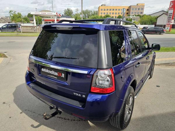 Violet Land Rover Freelander 2011 in Siauliai, with an engine capacity of 2.18 L and mileage of 294 thousand km for 7450 €, photo 8 on AUTOMOTO.COM.LV