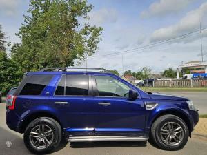 Violet Land Rover Freelander 2011 in Siauliai, with an engine capacity of 2.18 L and mileage of 294 thousand km for 7450 €, photo 11 on AUTOMOTO.COM.LV