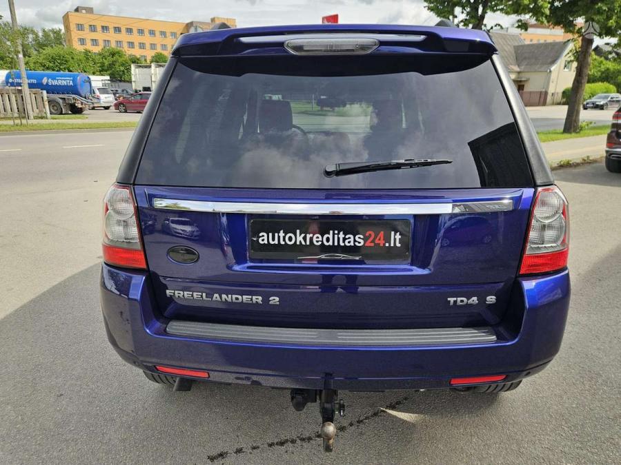 Violet Land Rover Freelander 2011 in Siauliai, with an engine capacity of 2.18 L and mileage of 294 thousand km for 7450 €, photo 12 on AUTOMOTO.COM.LV