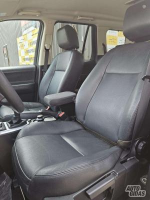 Violet Land Rover Freelander 2011 in Siauliai, with an engine capacity of 2.20 L and mileage of 294 thousand km for 6950 €, photo 16 on AUTOMOTO.COM.LV