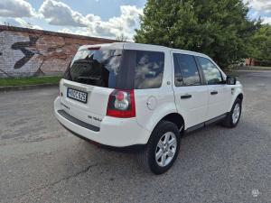 Balts Land Rover Freelander 2010 Šauļi, ar dzinēja tilpumu 2.20 L un nobraukumu 256 tūkst. km par 4500 €, foto 5 vietnē AUTOMOTO.COM.LV