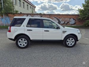 Balts Land Rover Freelander 2010 Šauļi, ar dzinēja tilpumu 2.20 L un nobraukumu 256 tūkst. km par 4500 €, foto 8 vietnē AUTOMOTO.COM.LV