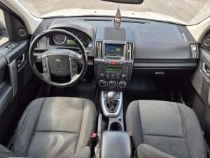 Balts Land Rover Freelander 2010 Šauļi, ar dzinēja tilpumu 2.20 L un nobraukumu 256 tūkst. km par 4500 €, foto 10 vietnē AUTOMOTO.COM.LV