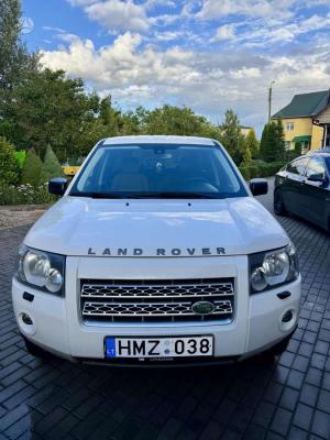 Balts Land Rover Freelander 2010 Anykščiai, ar dzinēja tilpumu 2.18 L un nobraukumu 226 tūkst. km par 3100 €, foto 6 vietnē AUTOMOTO.COM.LV