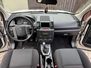 Balts Land Rover Freelander 2010 Anykščiai, ar dzinēja tilpumu 2.18 L un nobraukumu 226 tūkst. km par 3100 €, foto 10 vietnē AUTOMOTO.COM.LV