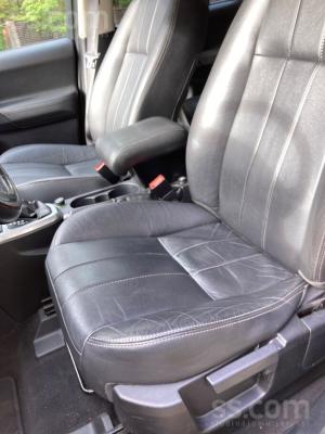 Balts Land Rover Freelander 2011 Rīga, ar dzinēja tilpumu 2.20 L un nobraukumu 223 tūkst. km par 7200 €, foto 10 vietnē AUTOMOTO.COM.LV