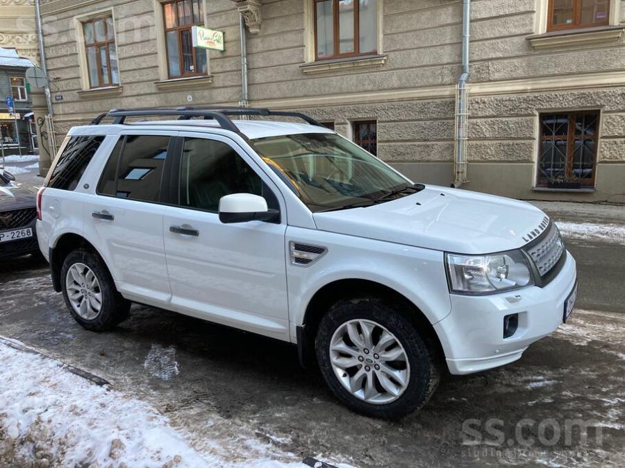 Balts Land Rover Freelander 2011 Rīga, ar dzinēja tilpumu 2.20 L un nobraukumu 223 tūkst. km par 7200 €, foto 17 vietnē AUTOMOTO.COM.LV