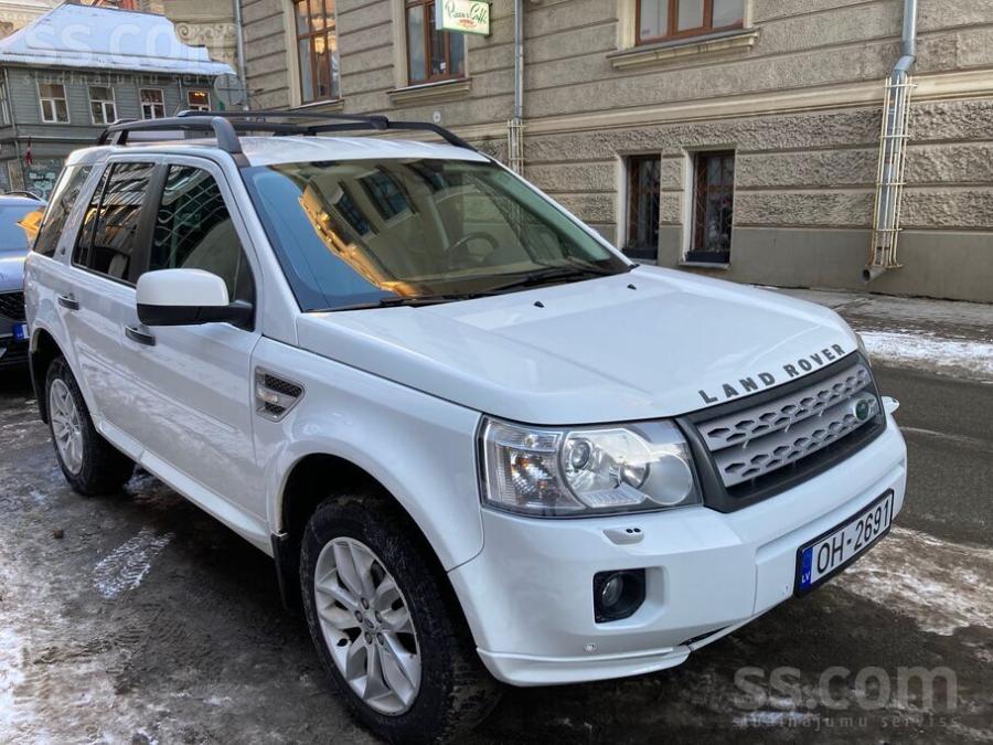 Balts Land Rover Freelander 2011 Rīga, ar dzinēja tilpumu 2.20 L un nobraukumu 223 tūkst. km par 7200 €, foto 18 vietnē AUTOMOTO.COM.LV