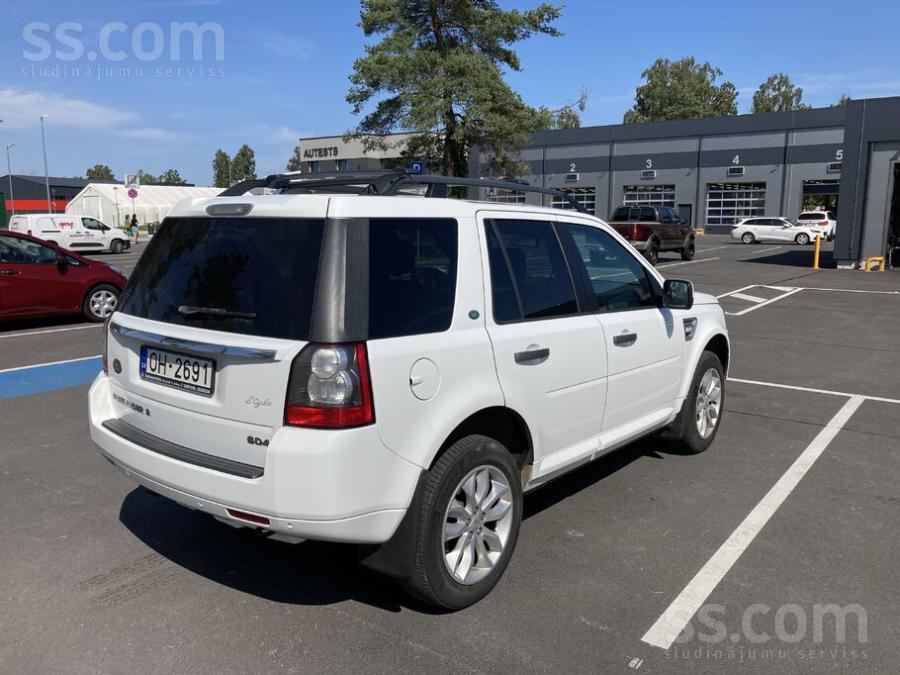 Balts Land Rover Freelander 2011 Rīga, ar dzinēja tilpumu 2.20 L un nobraukumu 223 tūkst. km par 7550 €, foto 25 vietnē AUTOMOTO.COM.LV