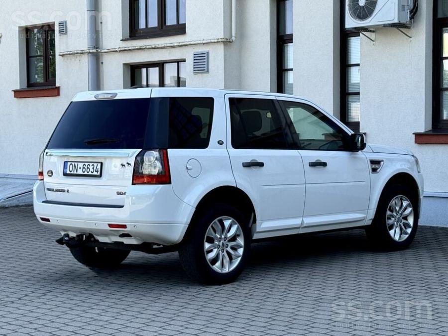 Balts Land Rover Freelander 2011 Jelgava, ar dzinēja tilpumu 2.20 L un nobraukumu 267 tūkst. km par 6950 €, foto 15 vietnē AUTOMOTO.COM.LV