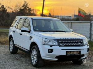 White Land Rover Freelander 2012 in Siauliai, with an engine capacity of 2.20 L and mileage of 252 thousand km for 8450 €, photo 17 on AUTOMOTO.COM.LV