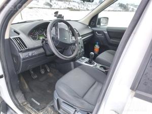 Balts Land Rover Freelander 2012 Ludza, ar dzinēja tilpumu 2.20 L un nobraukumu 205 tūkst. km par 6900 €, foto 10 vietnē AUTOMOTO.COM.LV