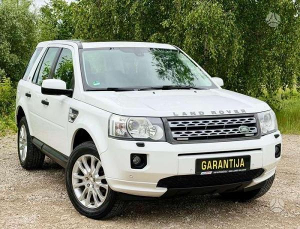 Balts Land Rover Freelander 2012 Šauļi, ar dzinēja tilpumu 2.20 L un nobraukumu 252 tūkst. km par 8450 €, foto 1 vietnē AUTOMOTO.COM.LV