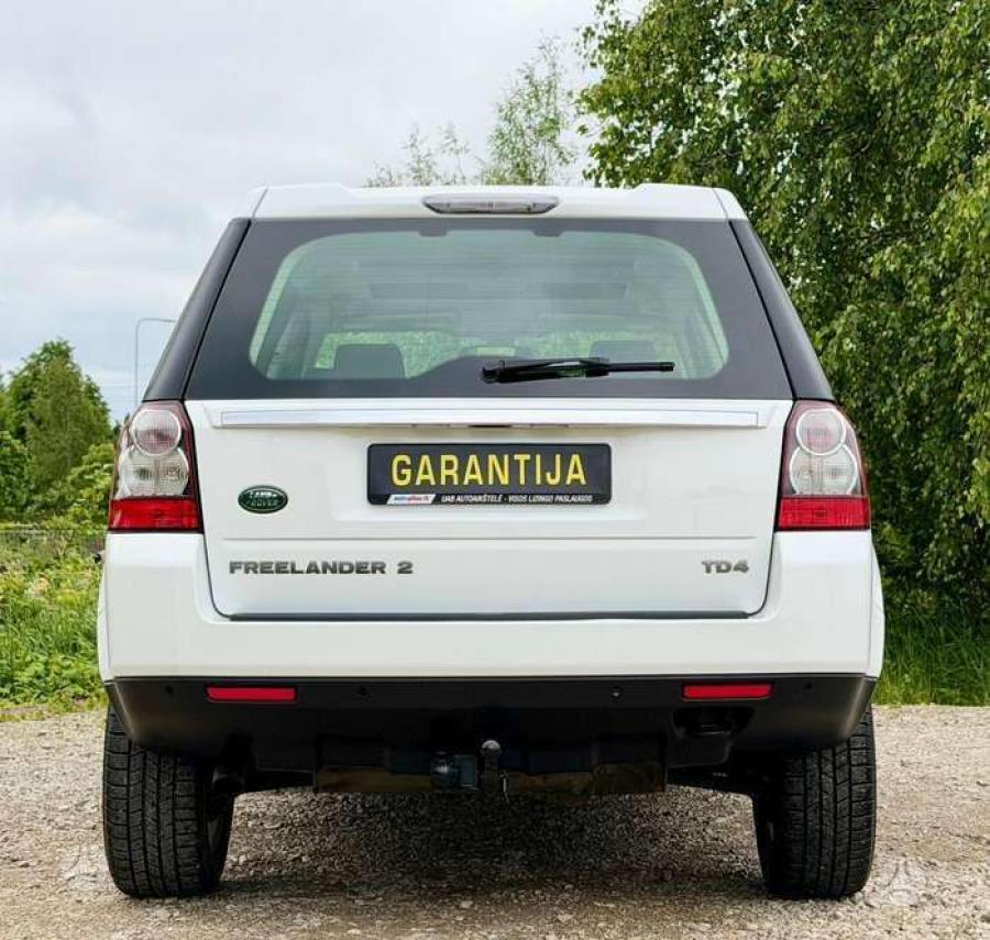 Balts Land Rover Freelander 2012 Šauļi, ar dzinēja tilpumu 2.20 L un nobraukumu 252 tūkst. km par 8450 €, foto 7 vietnē AUTOMOTO.COM.LV
