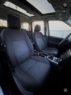 Balts Land Rover Freelander 2012 Šauļi, ar dzinēja tilpumu 2.20 L un nobraukumu 252 tūkst. km par 8450 €, foto 27 vietnē AUTOMOTO.COM.LV