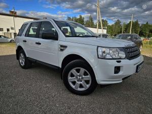 White Land Rover Freelander 2012 in Radviliskis, with an engine capacity of 2.18 L and mileage of 217 thousand km for 6600 €, photo 26 on AUTOMOTO.COM.LV