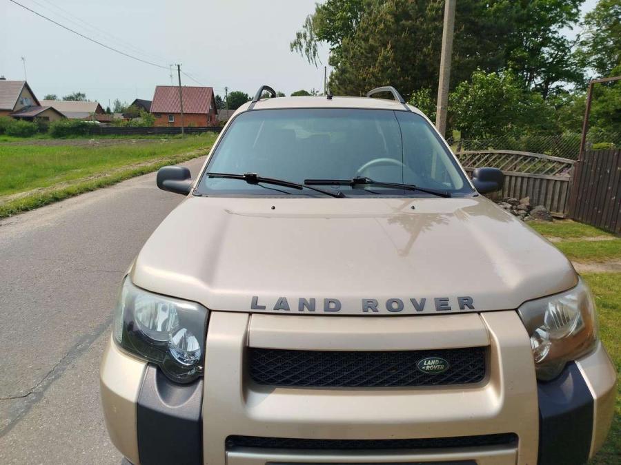 Yellow Land Rover Freelander 2004 in Vilkaviskis, with an engine capacity of 1.95 L and mileage of 223 thousand km for 3000 €, photo 4 on AUTOMOTO.COM.LV