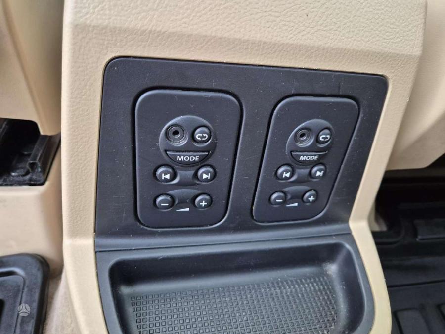 Dzeltens Land Rover Freelander 2007 Kauņa, ar dzinēja tilpumu 2.18 L un nobraukumu 218 tūkst. km par 4600 €, foto 18 vietnē AUTOMOTO.COM.LV