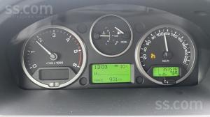 Yellow Land Rover Freelander 2011 in Riga, with an engine capacity of 2.20 L and mileage of 357 thousand km for 7500 €, photo 15 on AUTOMOTO.COM.LV