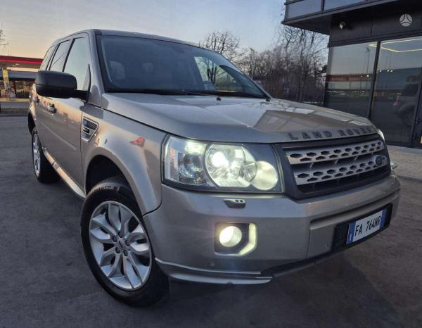 Land Rover Freelander 2012 in Panevezys on AUTOMOTO.COM.LV Yellow Land Rover Freelander 2012 in Panevezys, with an engine capacity of 2.18 L and mileage of 265 thousand km for 2999 €, photo 1 on AUTOMOTO.COM.LV