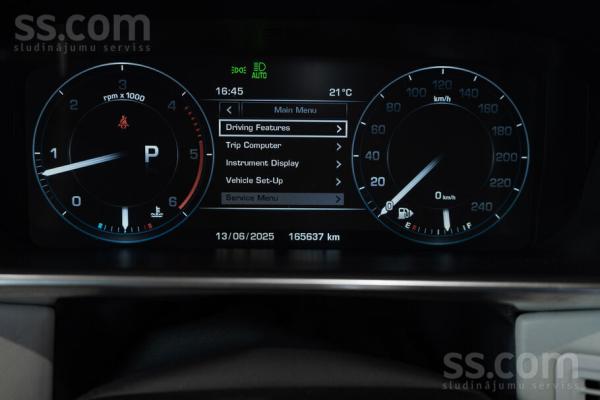 Melns Land Rover Land Rover 2013 Rīga, ar dzinēja tilpumu 4.40 L un nobraukumu 166 tūkst. km par 26450 €, foto 9 vietnē AUTOMOTO.COM.LV