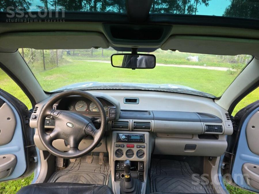 Zils Land Rover Land Rover 1999 Kuldīga, ar dzinēja tilpumu 2.00 L un nobraukumu 296 tūkst. km par 1500 €, foto 5 vietnē AUTOMOTO.COM.LV