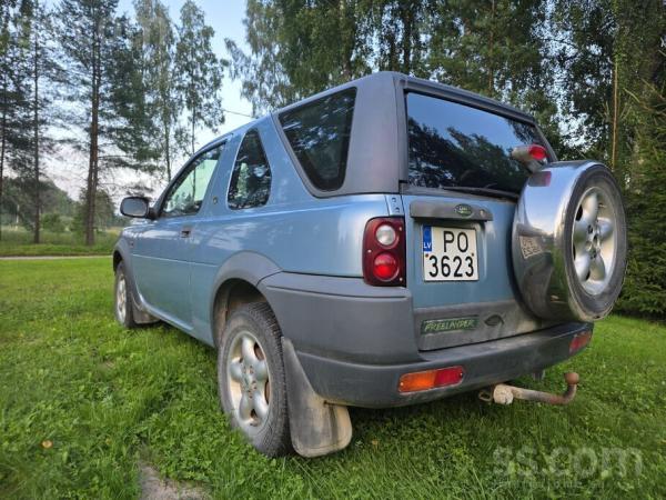 Zils Land Rover Land Rover 1999 Kuldīga, ar dzinēja tilpumu 2.00 L un nobraukumu 296 tūkst. km par 1500 €, foto 9 vietnē AUTOMOTO.COM.LV