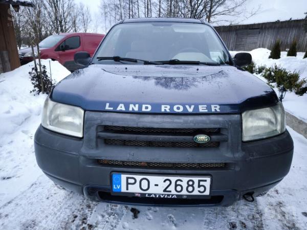Blue Land Rover Land Rover 2002 in Gulbene, with an engine capacity of 1.80 L and mileage of 206 thousand km for 2000 €, photo 3 on AUTOMOTO.COM.LV