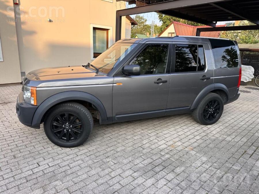 Brown Land Rover Land Rover 2008 in Jurmala, with an engine capacity of 2.70 L and mileage of 259 thousand km for 4800 €, photo 19 on AUTOMOTO.COM.LV