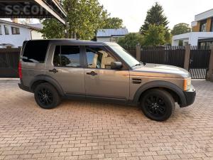 Brown Land Rover Land Rover 2008 in Jurmala, with an engine capacity of 2.70 L and mileage of 259 thousand km for 4800 €, photo 20 on AUTOMOTO.COM.LV