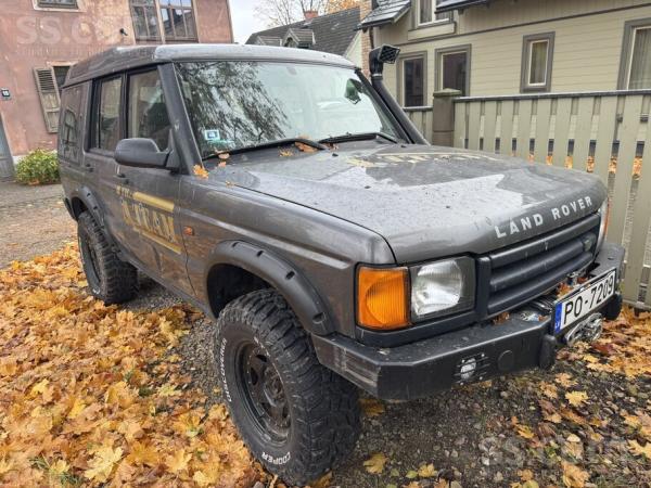 Серый Ленд Ровер Land Rover 2002 в Рига, объемом двигателя 2.40 л и пробегом 300 тыс. км за 6500 €, фото 1 на AUTOMOTO.COM.LV