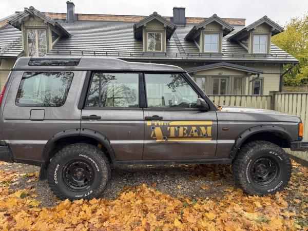 Серый Ленд Ровер Land Rover 2002 в Рига, объемом двигателя 2.40 л и пробегом 300 тыс. км за 6500 €, фото 3 на AUTOMOTO.COM.LV