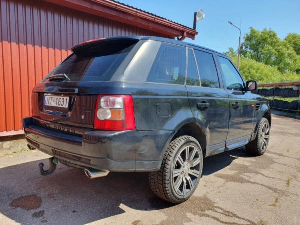Land Rover Land Rover 2006 in Riga, with an engine capacity of 2.70 L and mileage of 347 thousand km for 6950 €, photo 9 on AUTOMOTO.COM.LV