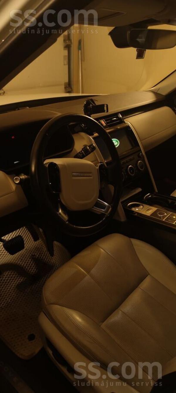 Белый Ленд Ровер Land Rover 2019 в Рига, объемом двигателя 2.00 л и пробегом 69 тыс. км за 39000 €, фото 1 на AUTOMOTO.COM.LV