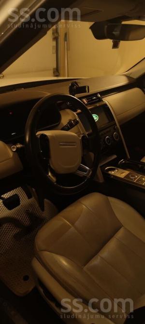 Balts Land Rover Land Rover 2019 Rīga, ar dzinēja tilpumu 2.00 L un nobraukumu 69 tūkst. km par 39000 €, foto  vietnē AUTOMOTO.COM.LV