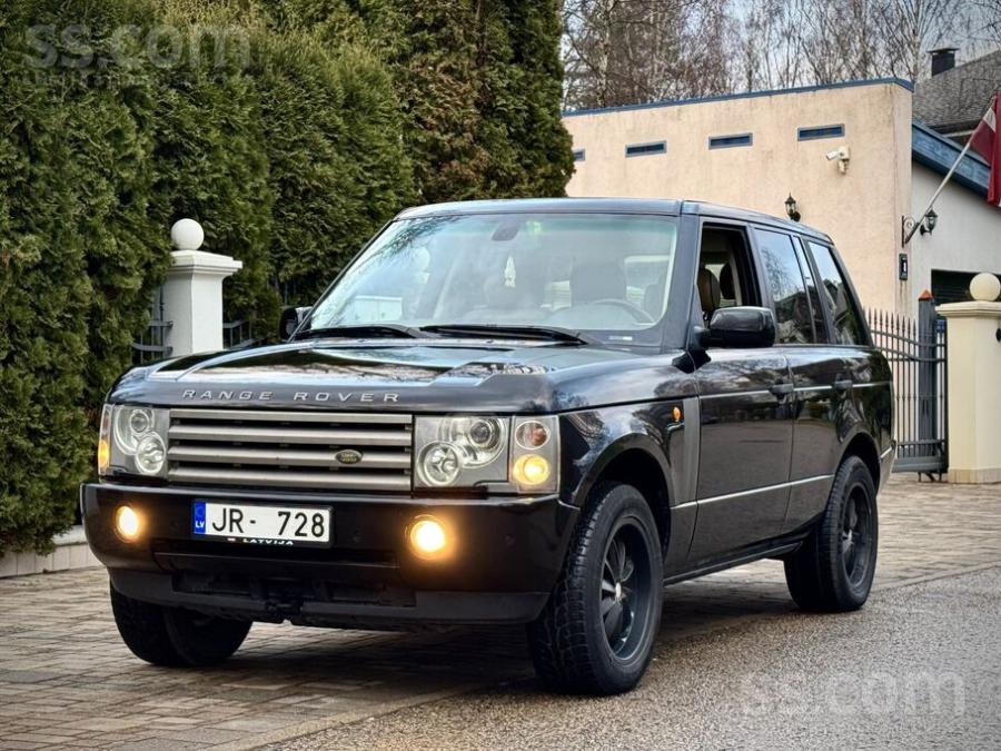 Melns Land Rover Range Rover 2002 Rīga, ar dzinēja tilpumu 3.00 L un nobraukumu 318 tūkst. km par 3800 €, foto 18 vietnē AUTOMOTO.COM.LV