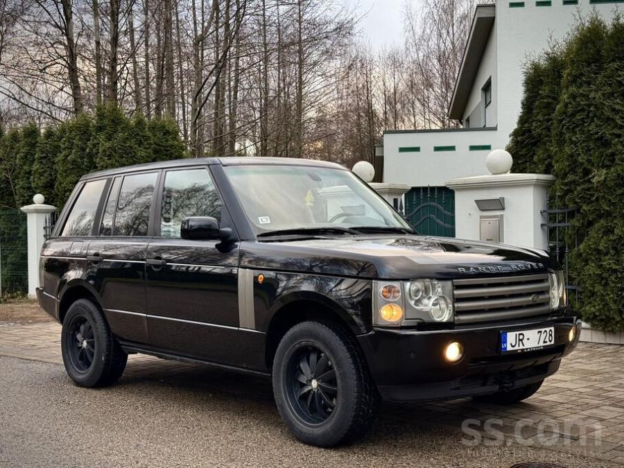 Melns Land Rover Range Rover 2002 Rīga, ar dzinēja tilpumu 3.00 L un nobraukumu 318 tūkst. km par 3200 €, foto 20 vietnē AUTOMOTO.COM.LV