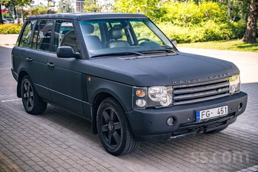 Melns Land Rover Range Rover 2002 Rīga, ar dzinēja tilpumu 4.40 L un nobraukumu 188 tūkst. km par 3990 €, foto 4 vietnē AUTOMOTO.COM.LV