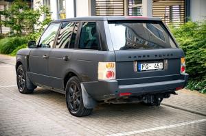 Melns Land Rover Range Rover 2002 Rīga, ar dzinēja tilpumu 4.40 L un nobraukumu 188 tūkst. km par 3990 €, foto 7 vietnē AUTOMOTO.COM.LV