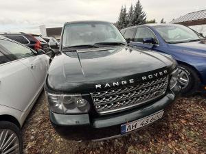 Black Land Rover Range Rover 2004 in Utena, with an engine capacity of 2.93 L and mileage of 280 thousand km for 2990 €, photo 2 on AUTOMOTO.COM.LV