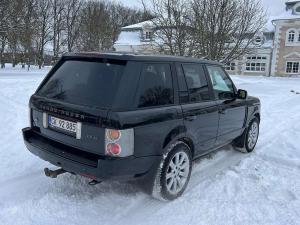 Melns Land Rover Range Rover 2004 Viļņa, ar dzinēja tilpumu 2.93 L un nobraukumu 250 tūkst. km par 4750 €, foto 4 vietnē AUTOMOTO.COM.LV