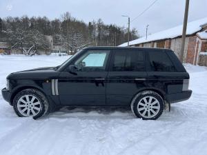 Melns Land Rover Range Rover 2004 Viļņa, ar dzinēja tilpumu 2.93 L un nobraukumu 250 tūkst. km par 4750 €, foto 5 vietnē AUTOMOTO.COM.LV